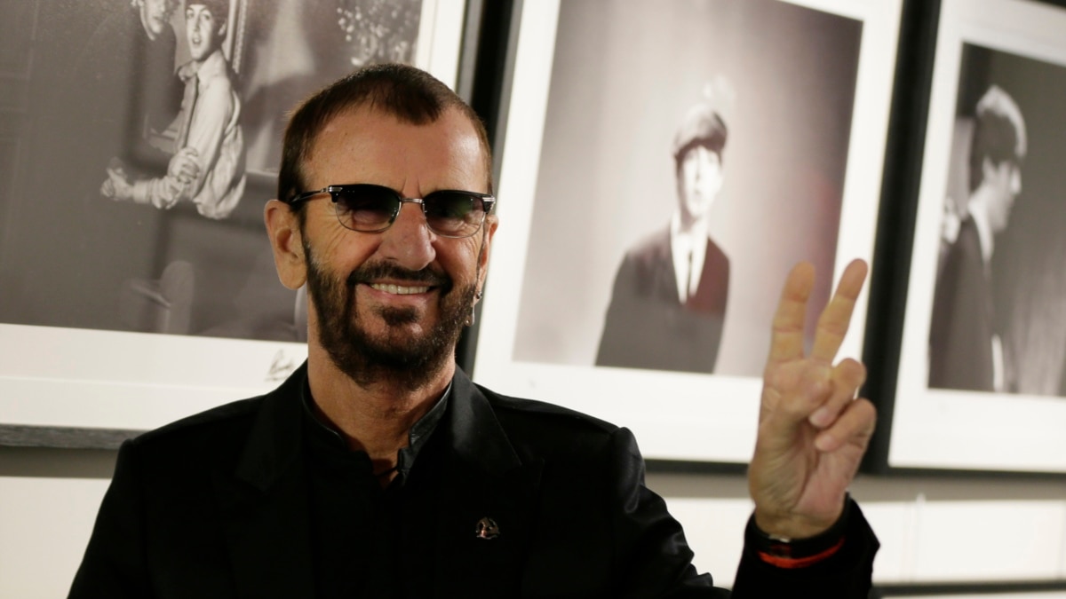 Beatles' Ringo Starr Knighted in UK Honors List