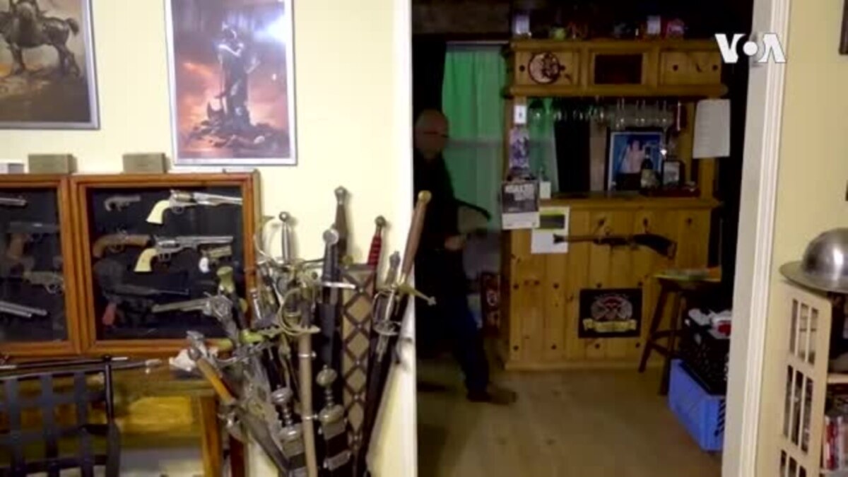 Hollywood Gun Use -- USAGM CQ