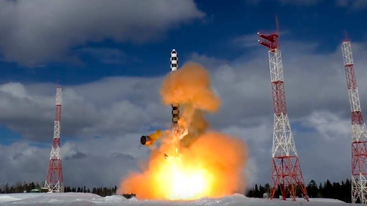 Rusia prueba con éxito un misil más poderoso