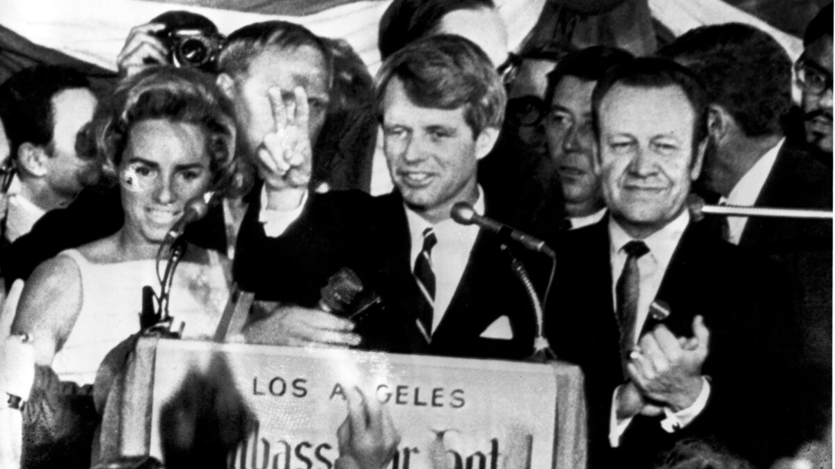 A tarihin siyasar Amurka a baya wasu cikin shugabannin kasar da kuma ...