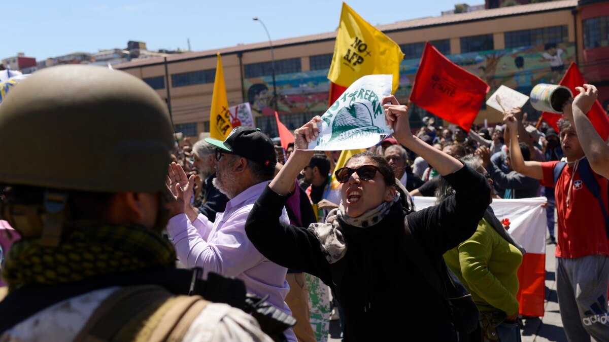 Truckers Strike in Chile, in New Challenge to Government