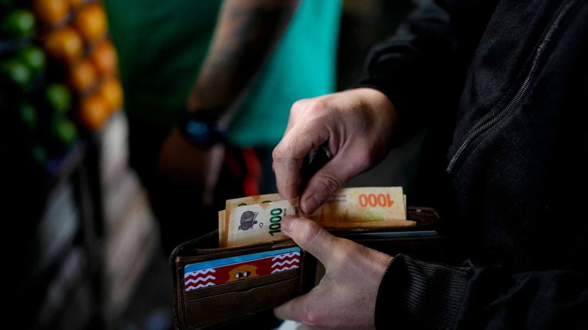 Argentina Registra Inflación Más Alta En Tres Décadas Y Podría Superar