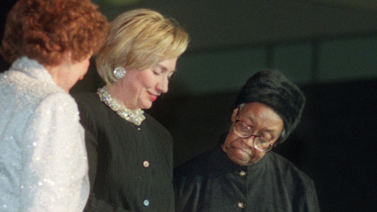 Gwendolyn Brooks, 1917-2000: First African-American to Win a Pulitzer ...