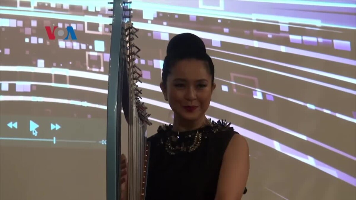 VOA Creative Talk: Maya Hasan