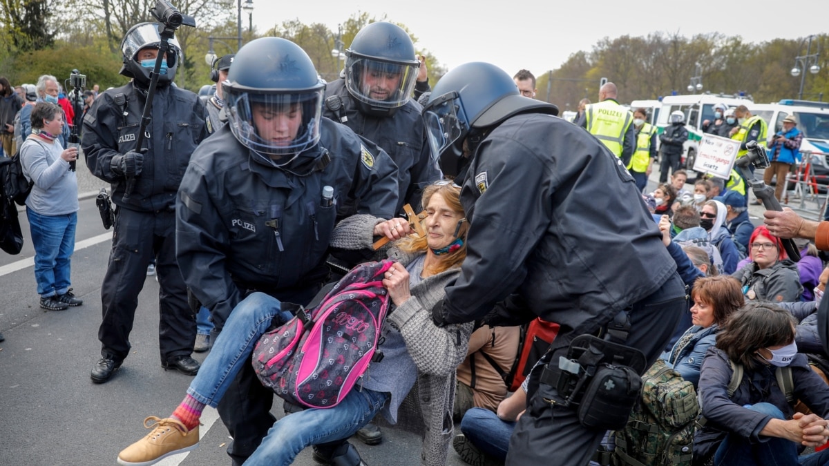 In Germany, 60 Arrested in Protests Over COVID Restrictions