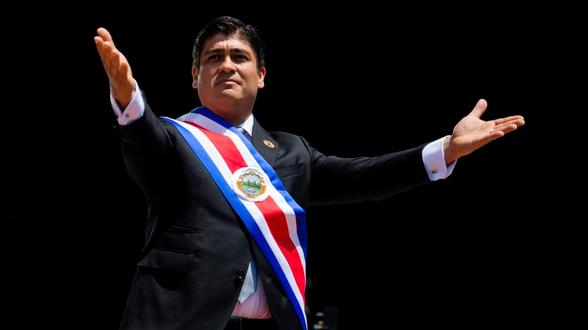 Carlos Alvarado Sworn In as Costa Rican President