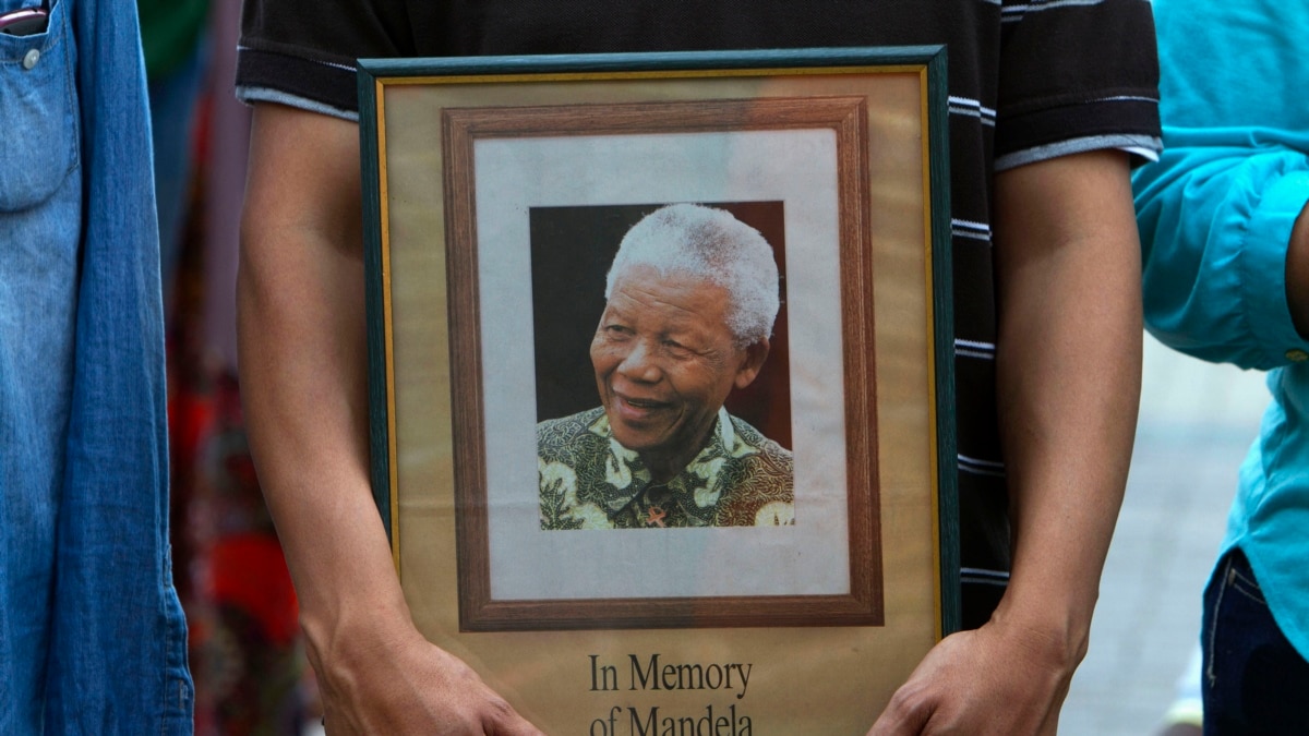 Mandela Family Ends Traditional Mourning Period
