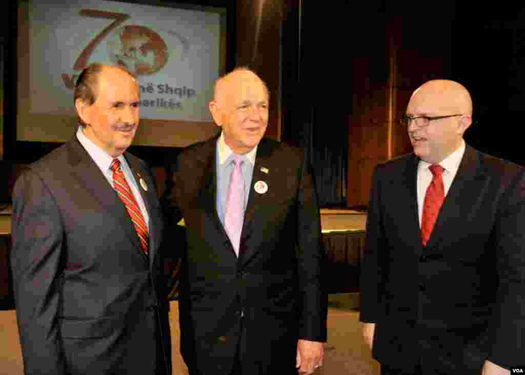 VOA Albanian Service Marks 70th Anniversary