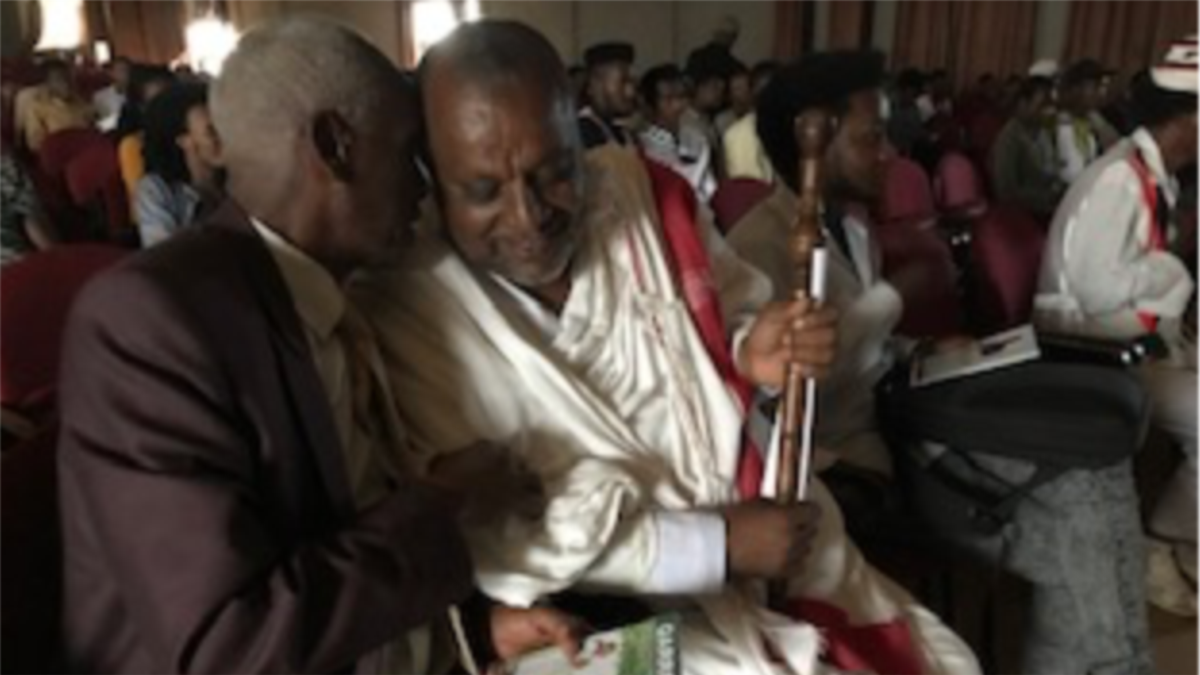 Kitaabni Asoosamaa ‘Qarree’ Jedhamuu Naqamteetti Eebbifame