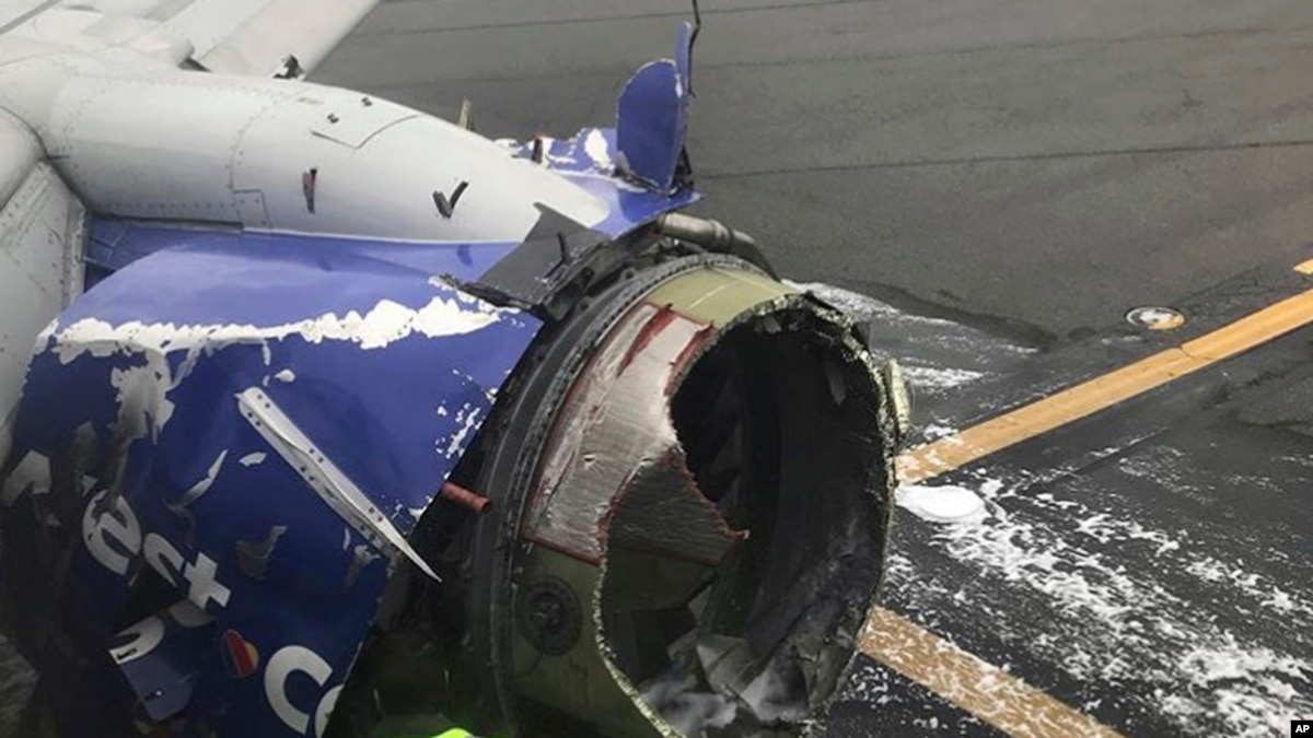 One Dead After Airplane Loses Engine in Flight