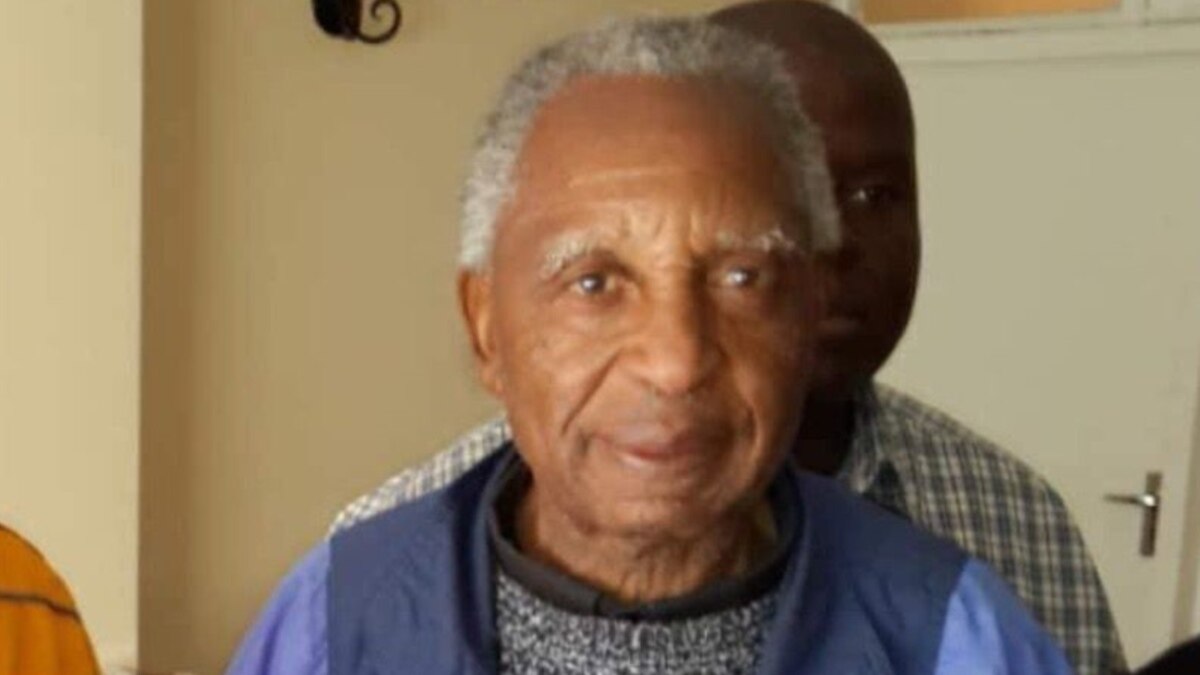 Fata Mukuru weRoman Catholic, Father Ribeiro, Vanoradzikwa kuHeroes' Acre