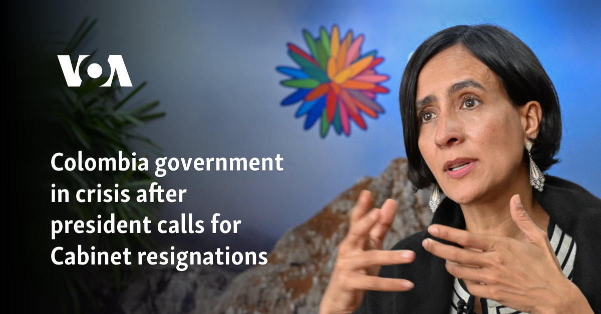 Colombia government in crisis after president calls for Cabinet ...