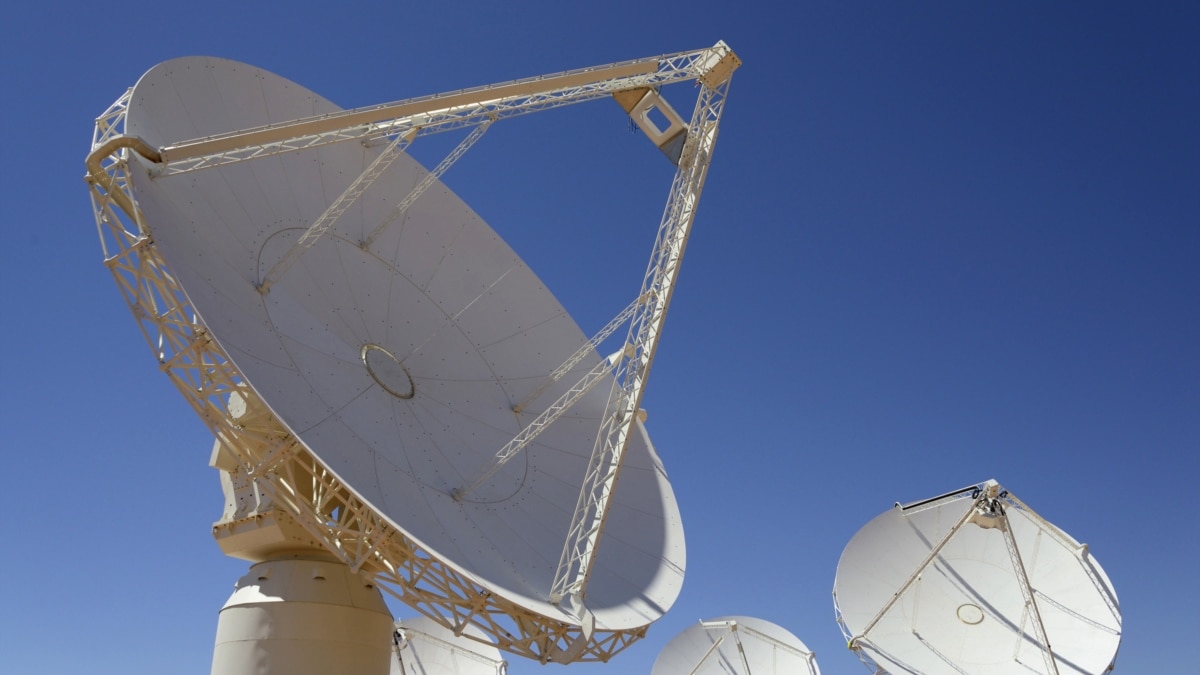 Australian Scientists Unveil Super Telescope