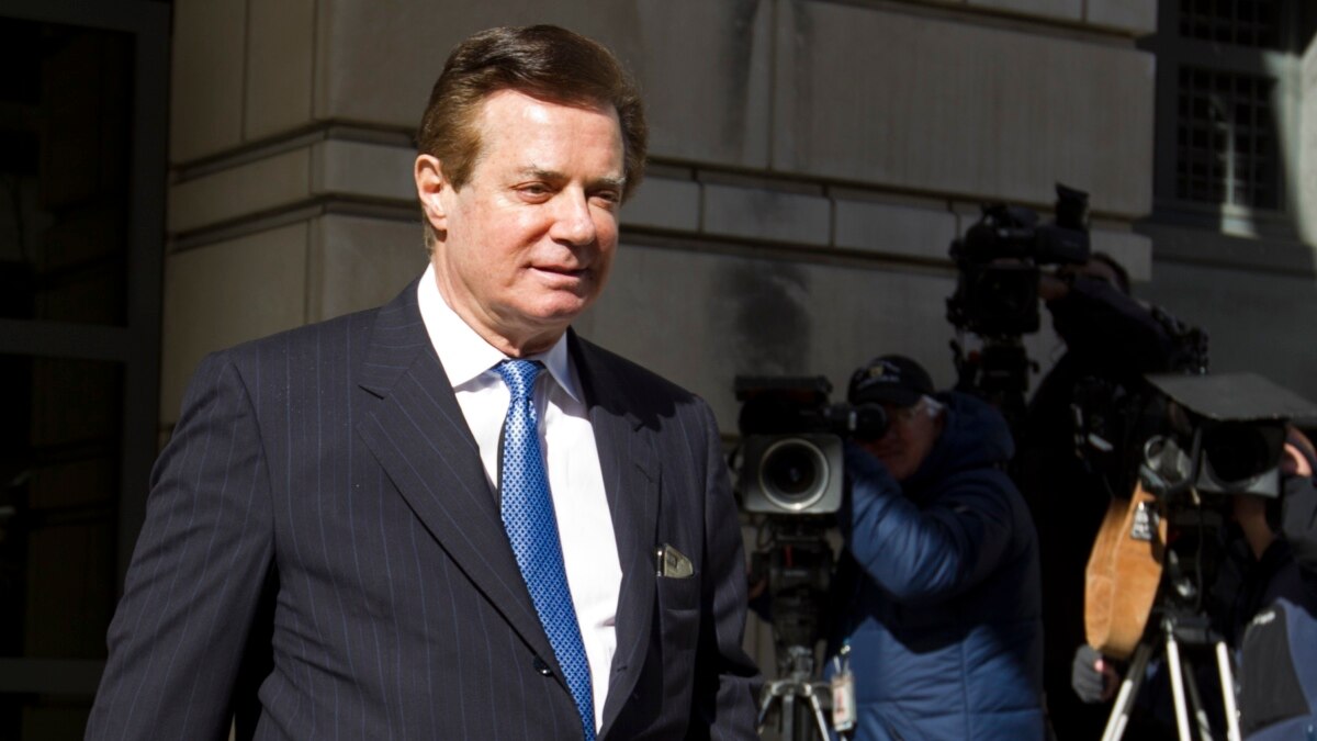 Jury Gets Manafort Case