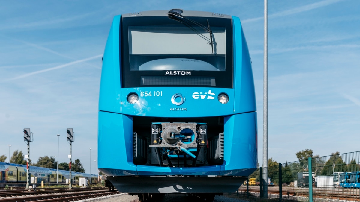 World’s First Hydrogen Trains Launch in Germany