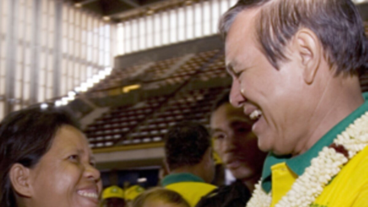 Human Rights Party President Pushes for Joining of Opposition