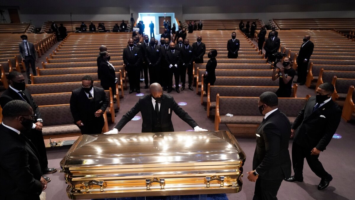 Family, Friends, Strangers Pay Tribute to George Floyd