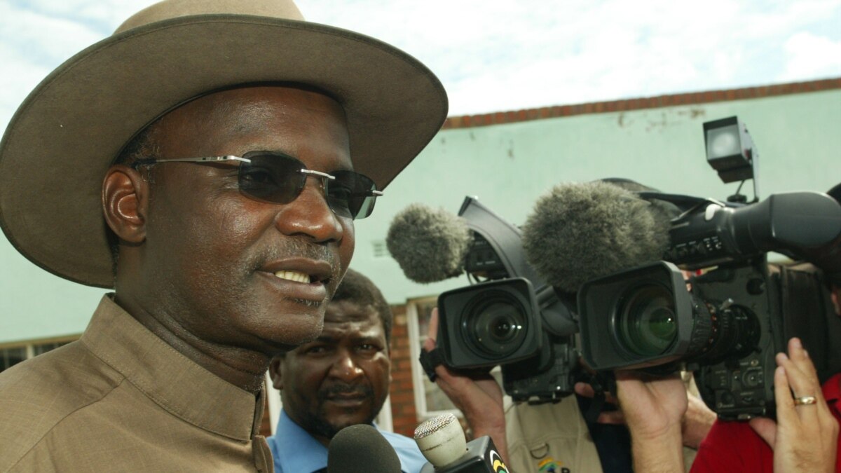 Exiled Prof. Jonathan Moyo Says Zimbabwe Army Has Dumped Mnangagwa ...