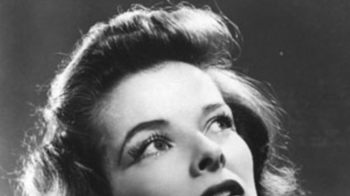 Katharine Hepburn, 1907-2003: An Independent and Intelligent Actress