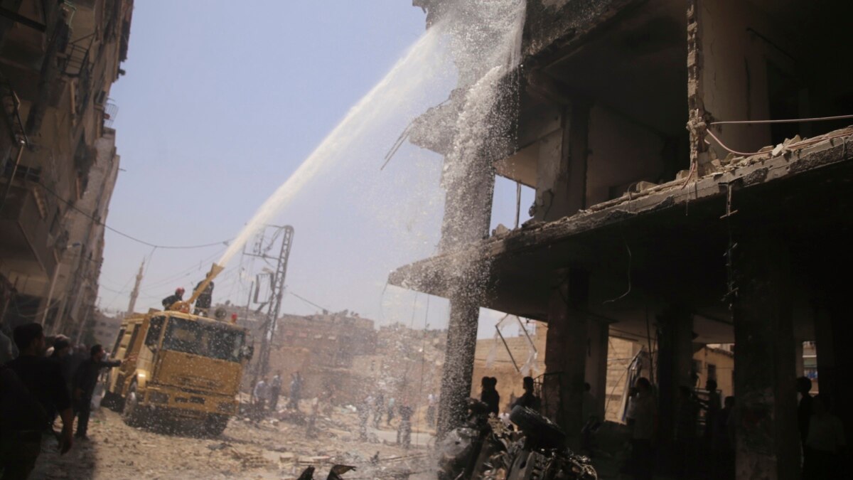 Bomb Blast Hits Busy Damascus Market