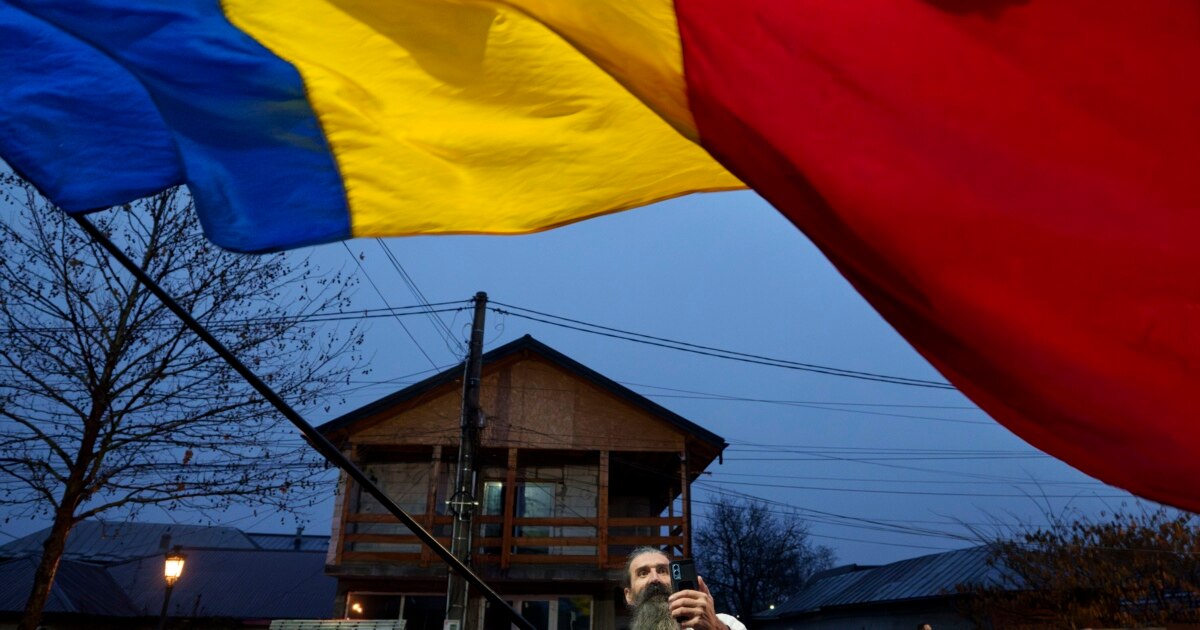 VOA Russian: Why first-round results of Romania’s presidential election ...