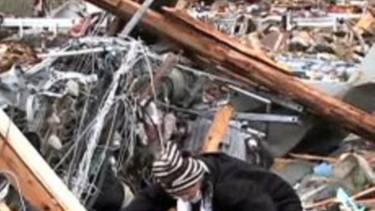 Japanese Tsunami Survivors Face Daily Struggle