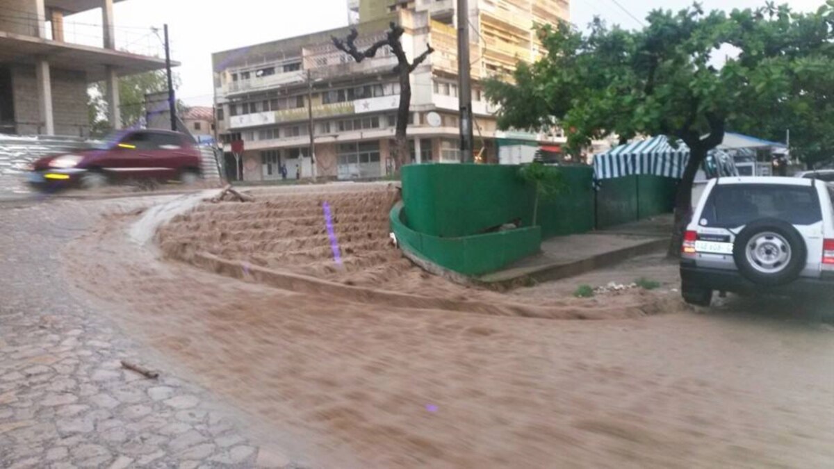 Cheias em Moçambique causam muitos estragos