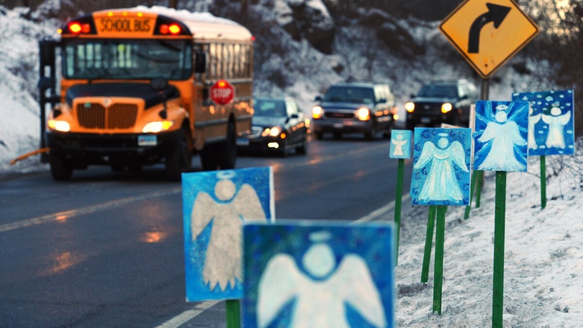 Sandy Hook Students Return to Class