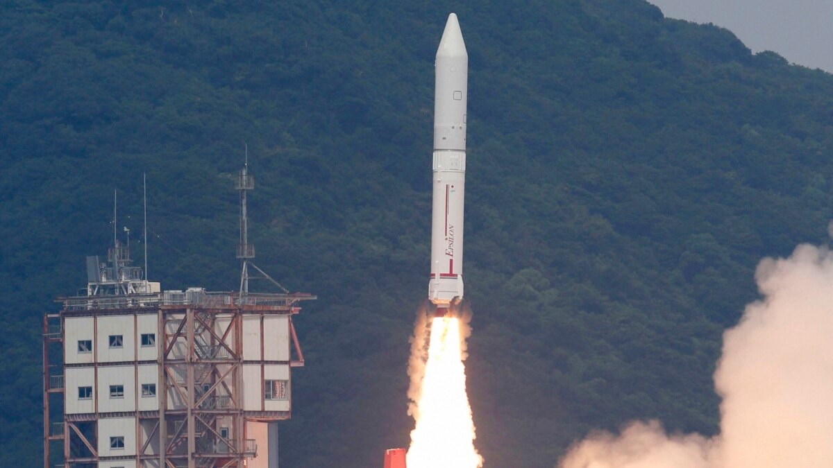 Japan's New Rocket Lifts Off