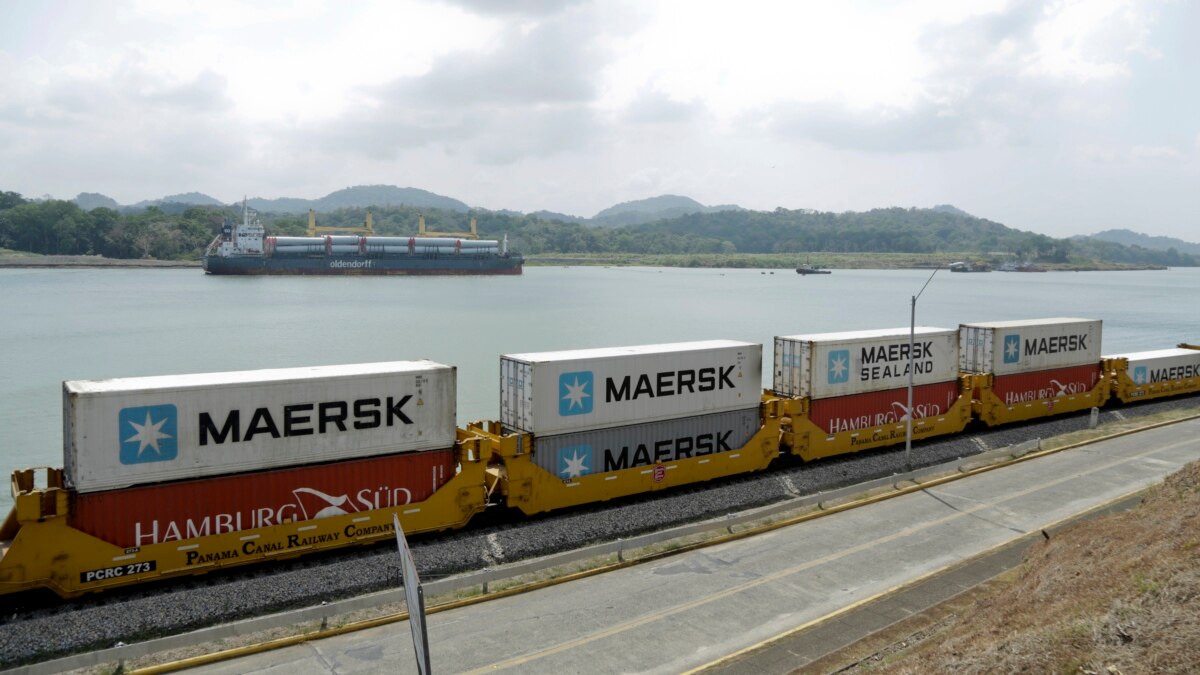 Panamá celebra 20 años del histórico traspaso de su canal interoceánico