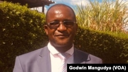 Douglas Mwonzora Defeats Khupe in Landslide Victory in Disputed MDC-T ...