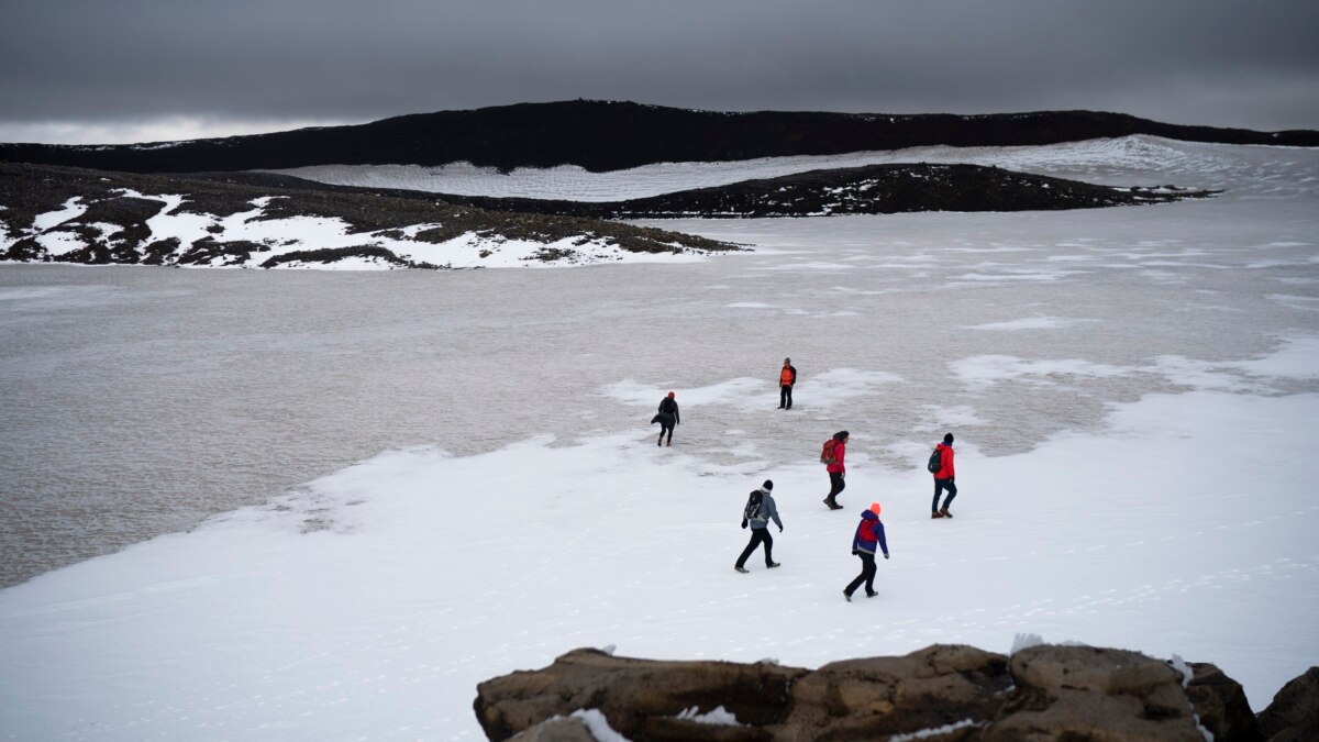 Islanda përballë një të ardhmeje pa akullnaja