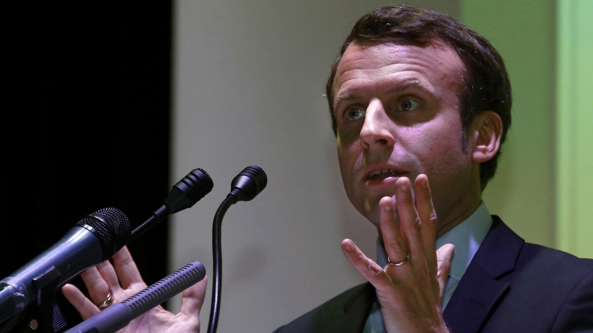 France Presidential Hopeful Macron Gains Support