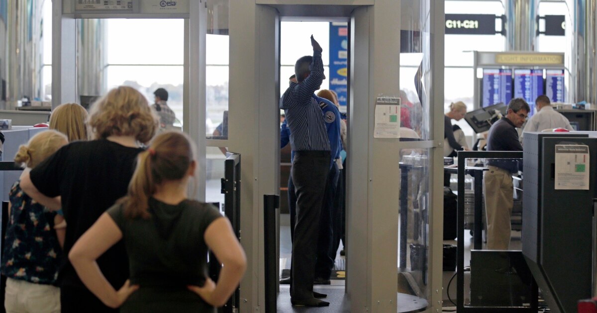 Report: US Expanding Airport Security Checks