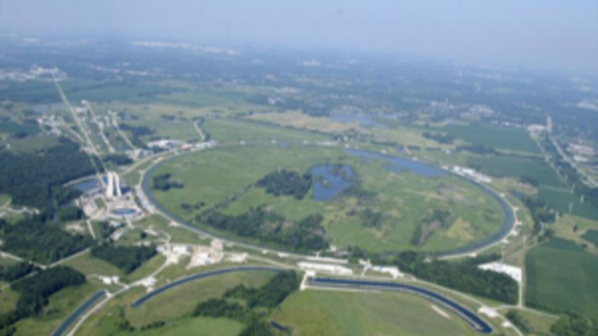 Fermilab Scientists Testing Faster-Than-Light Neutrino Claims