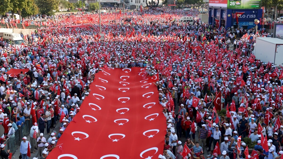 PKK Conflict Sparks Fears of Wider Turkey-Kurdish Clashes