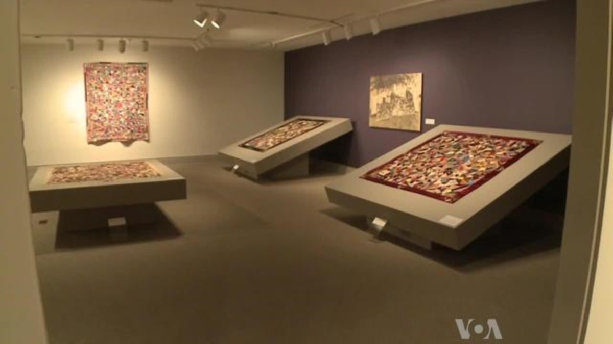 Exhibit Examines Role of Quilts in US History