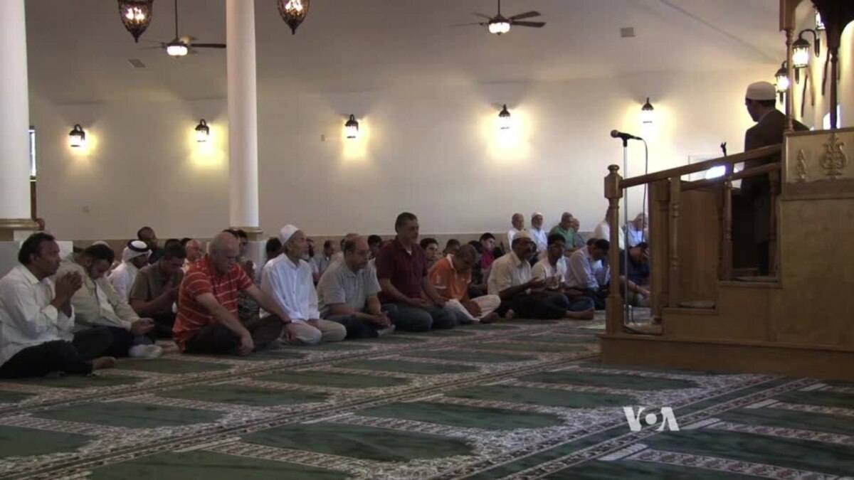 Thai Muslims Create Thriving California Mosque
