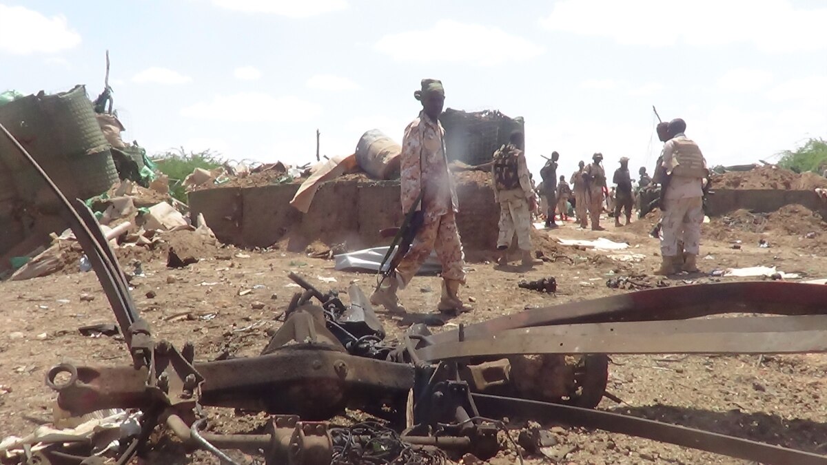 Au moins quatre morts dans un attentat-suicide dans le centre de la Somalie Au moins quatre morts dans un attentat-suicide dans le centre de la Somalie