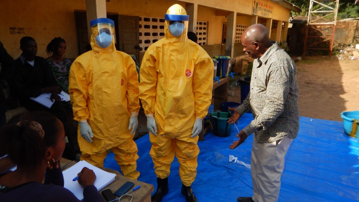 Red Cross: Safe Burial Practices Helped Prevent Spread of Ebola in West ...
