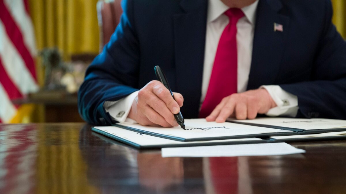 Trump Imposes New Iran Sanctions Targeting Its Supreme Leader