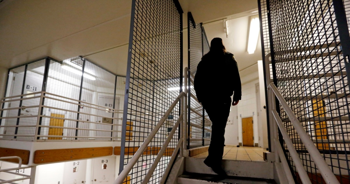 Prison Watchdog Group Watching US Jails