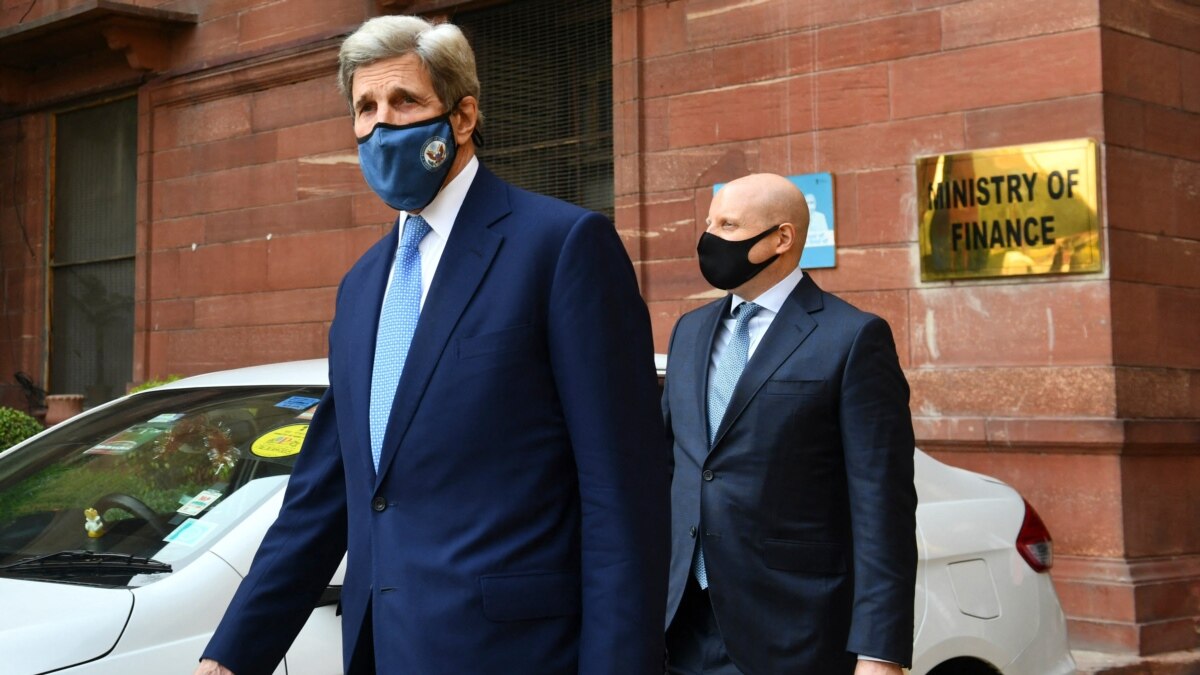 Kerry Takes Climate Change Message to Asia