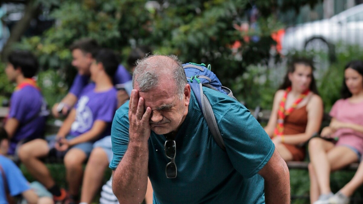 US Heat Wave Just Warming Up for Long and Scorching Weekend