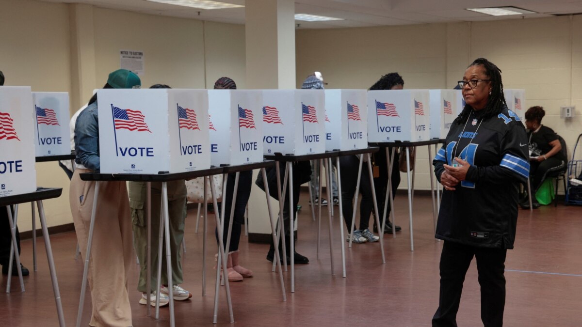 Malaayiin Mareykan ah oo saaka u dareeray goobaha cod-bixinta