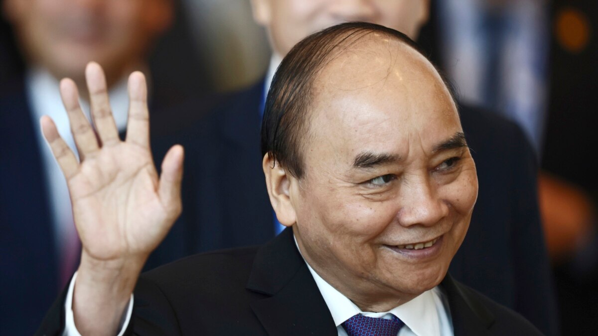 Vietnam s President Resigns