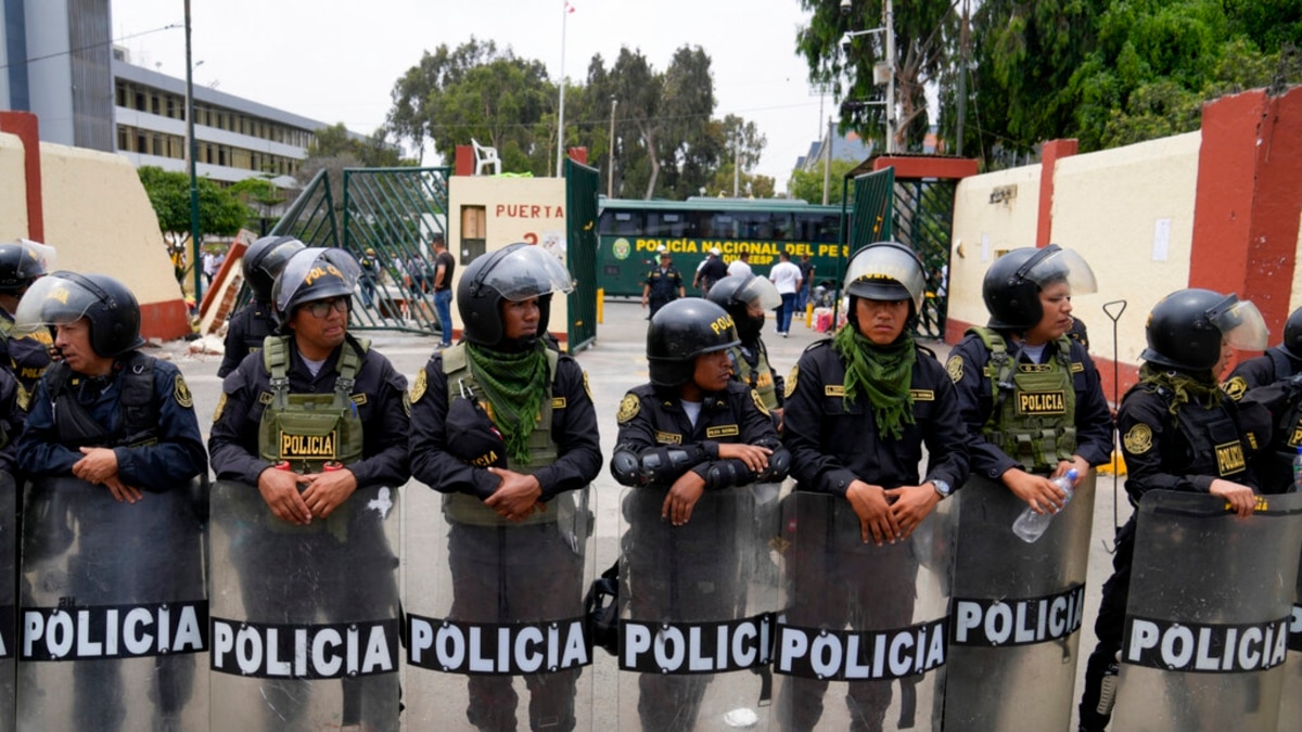¿Qué hay detrás del estallido social en Perú?