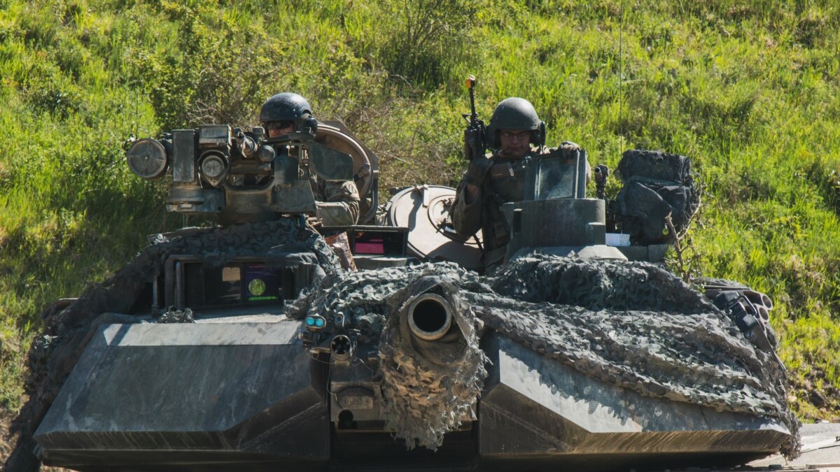 Американские военные начнут обучать украинцев работе с танками M1A1 ...