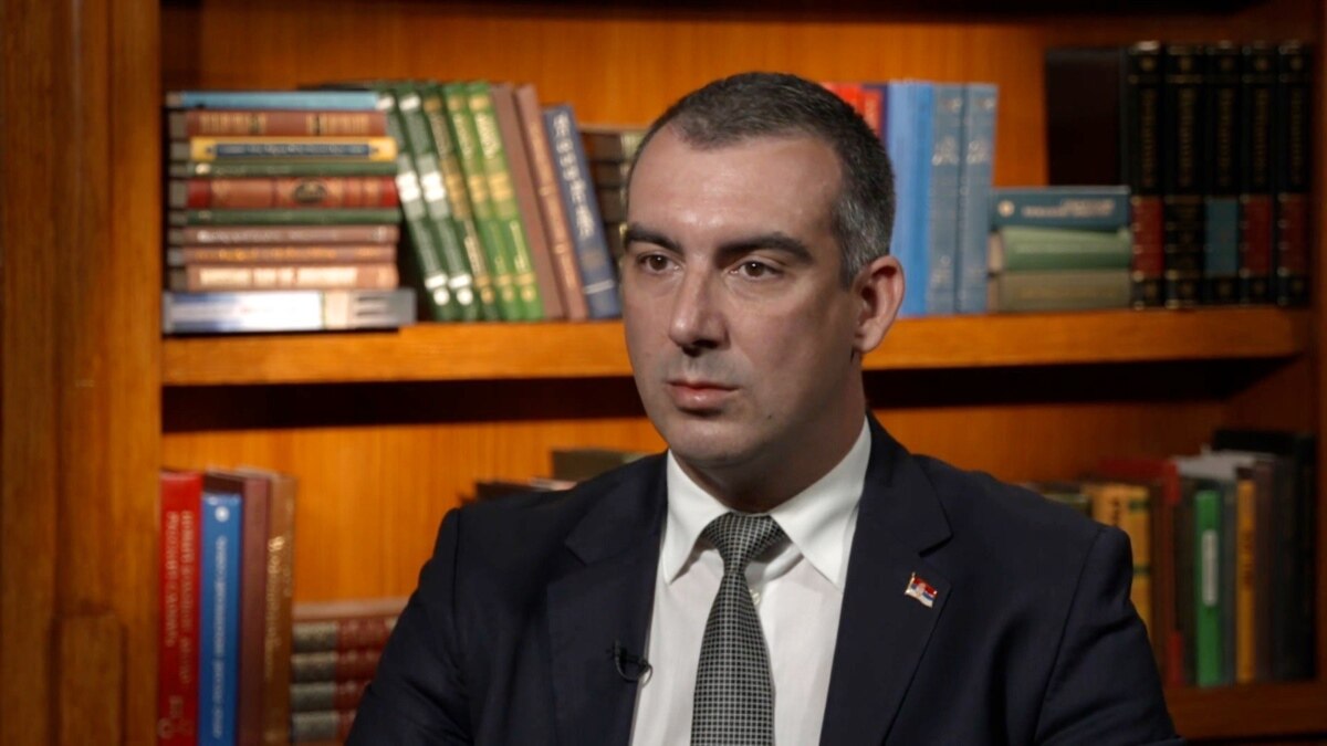 Vladimir Orlić za Glas Amerike: Srbija se vodi svojim vitalnim ...