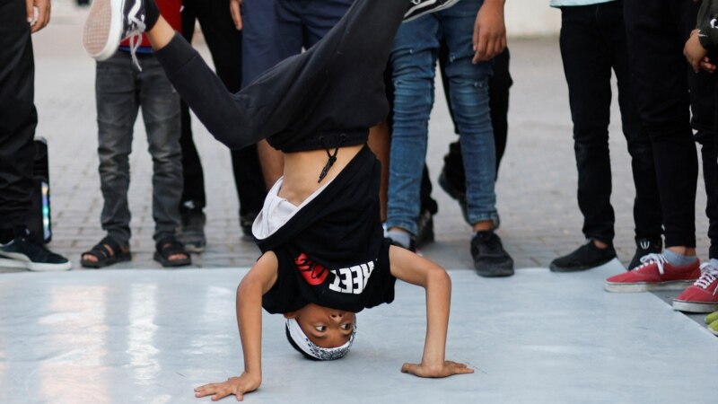 Breakdancing Helps Young People in Gaza | WordDisk